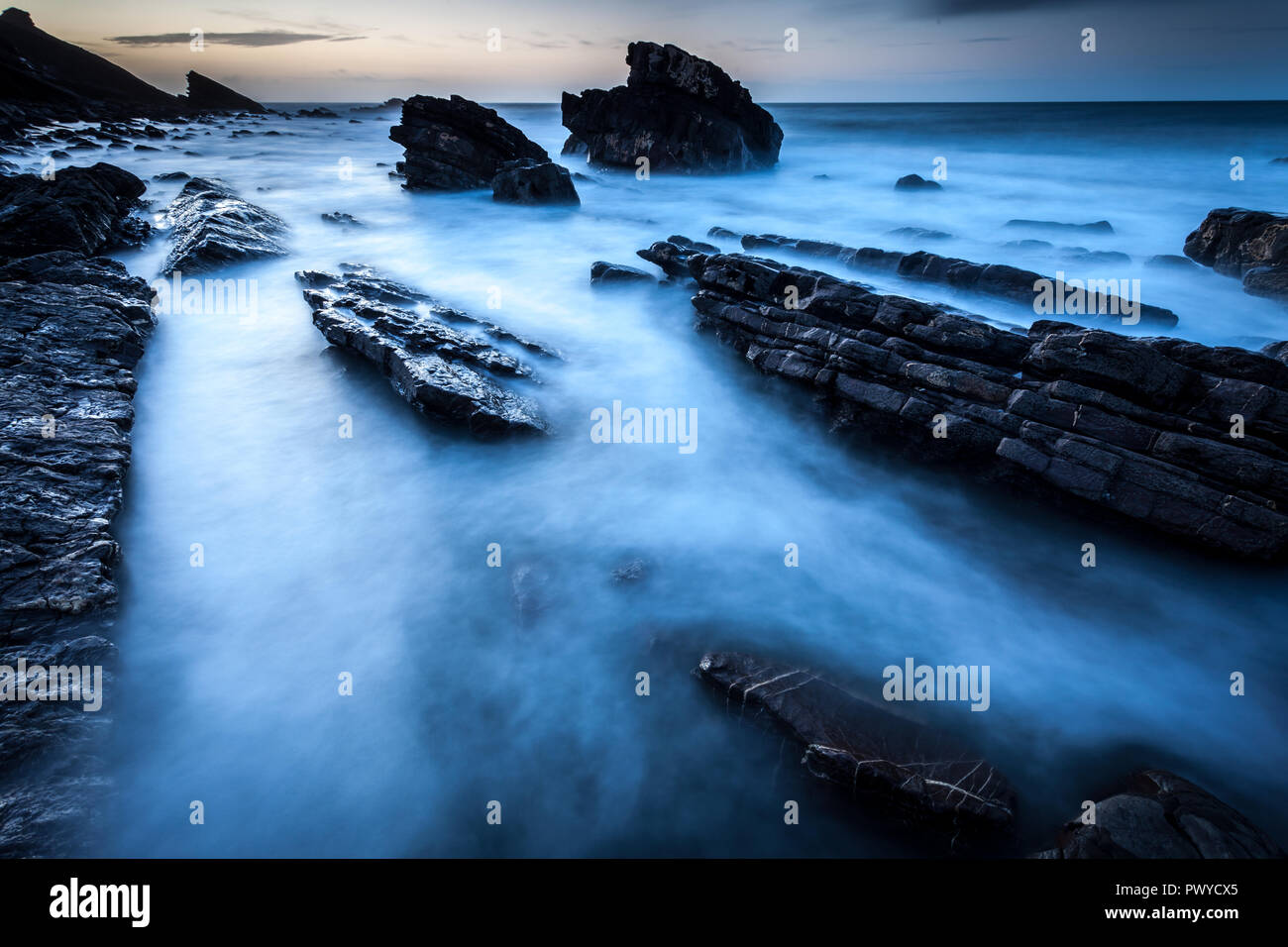 Millook hi-res stock photography and images - Alamy