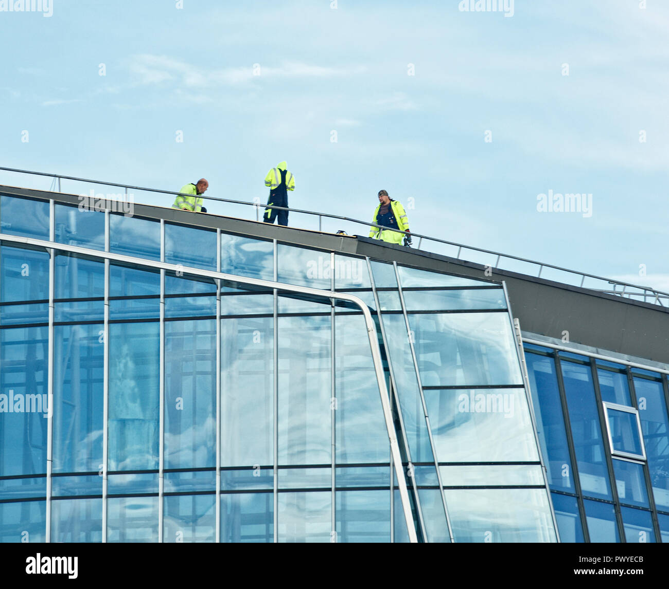 Team building safety equipment hi-res stock photography and images - Alamy