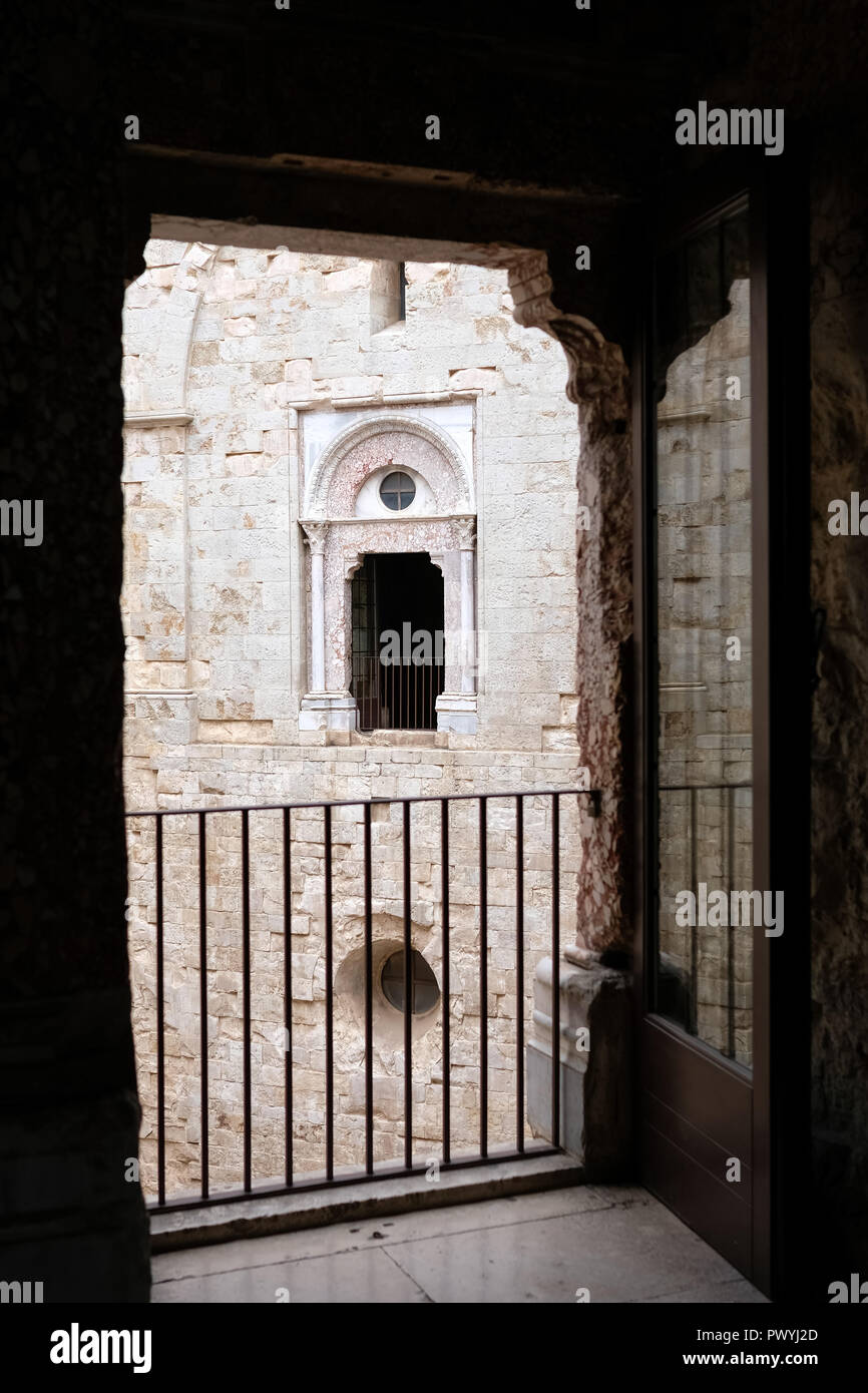 Interior view of the Castel del Monte, UNESCO World Heritage Site ...