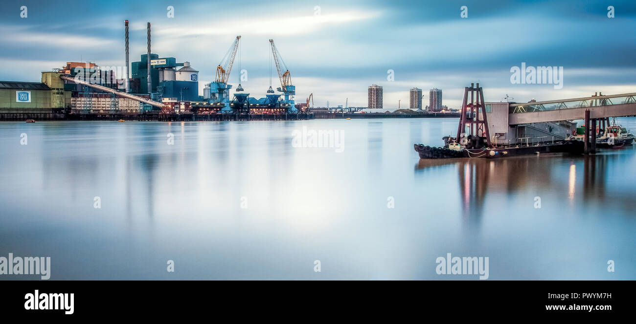 River Thames looking across from the South Bank to the Tate & Lyle ...
