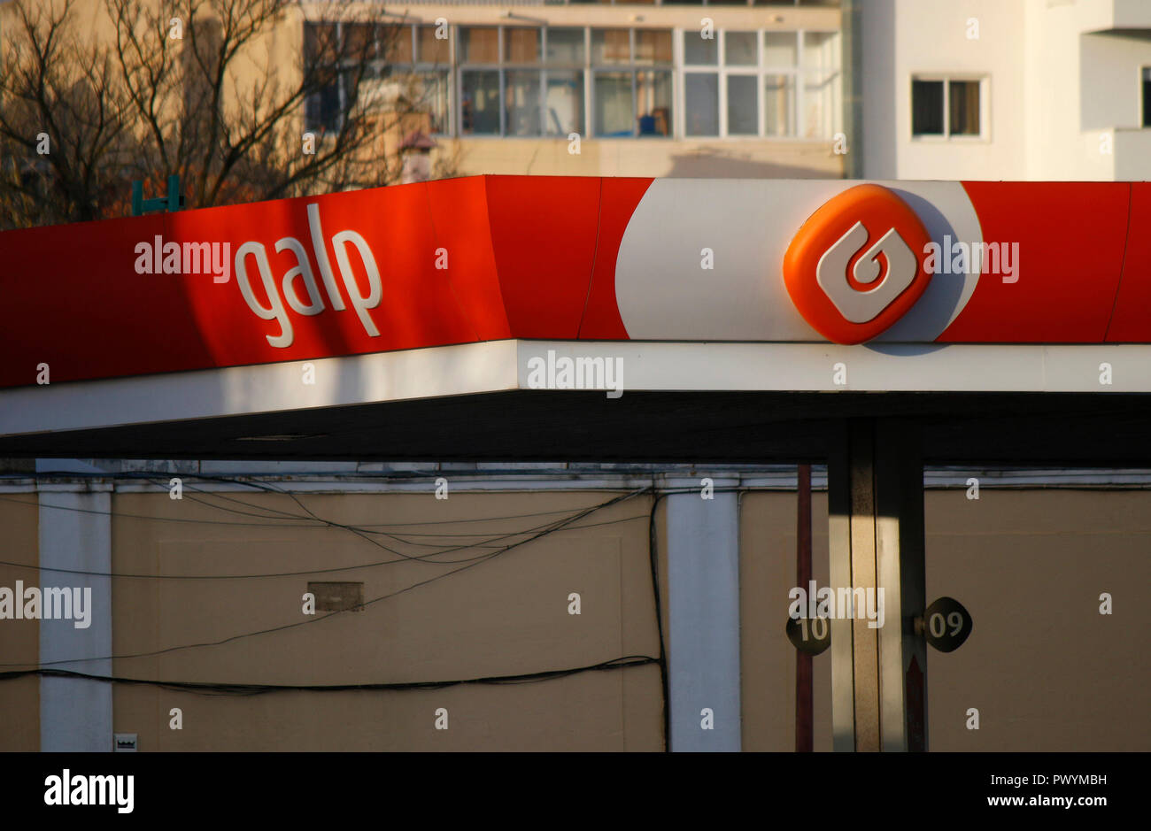 Galp logo hi-res stock photography and images - Alamy