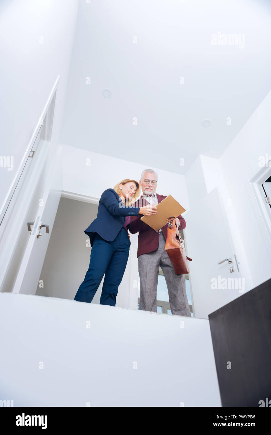 Important documents hi-res stock photography and images - Alamy