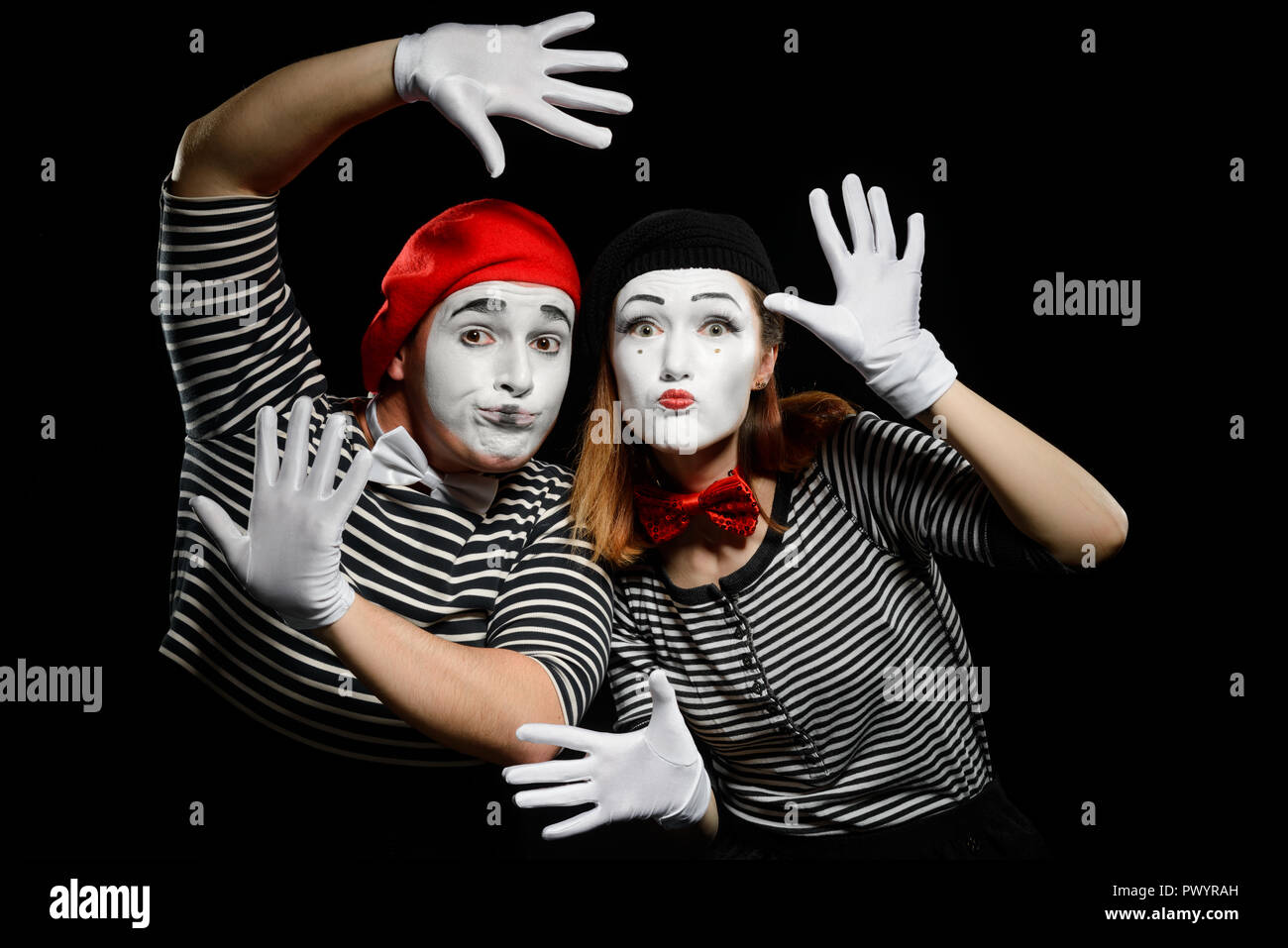 Portrait wall mimic art hi-res stock photography and images - Alamy