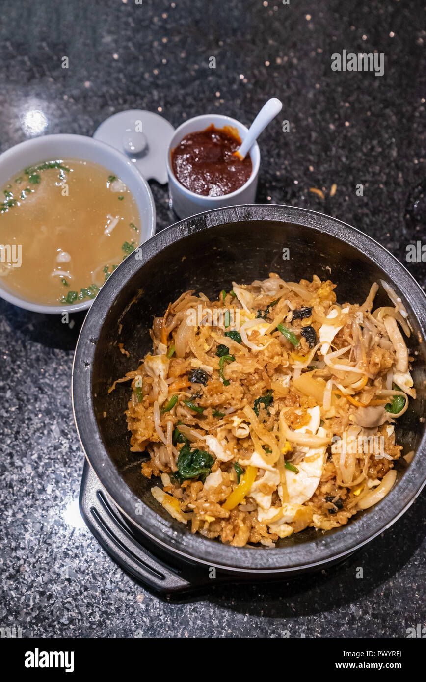 Korean rice bowl hi-res stock photography and images - Alamy