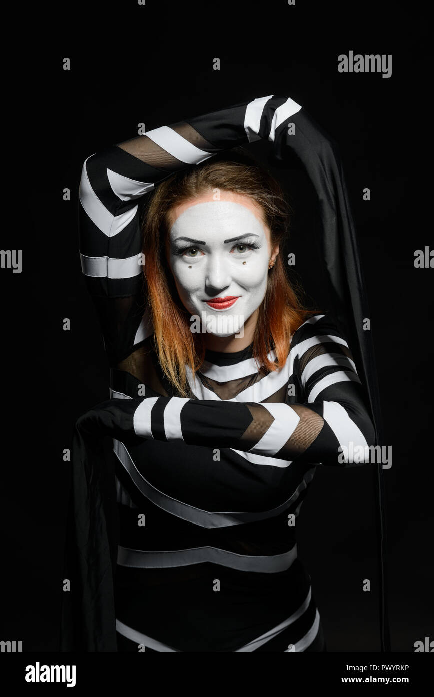 Women Mimes