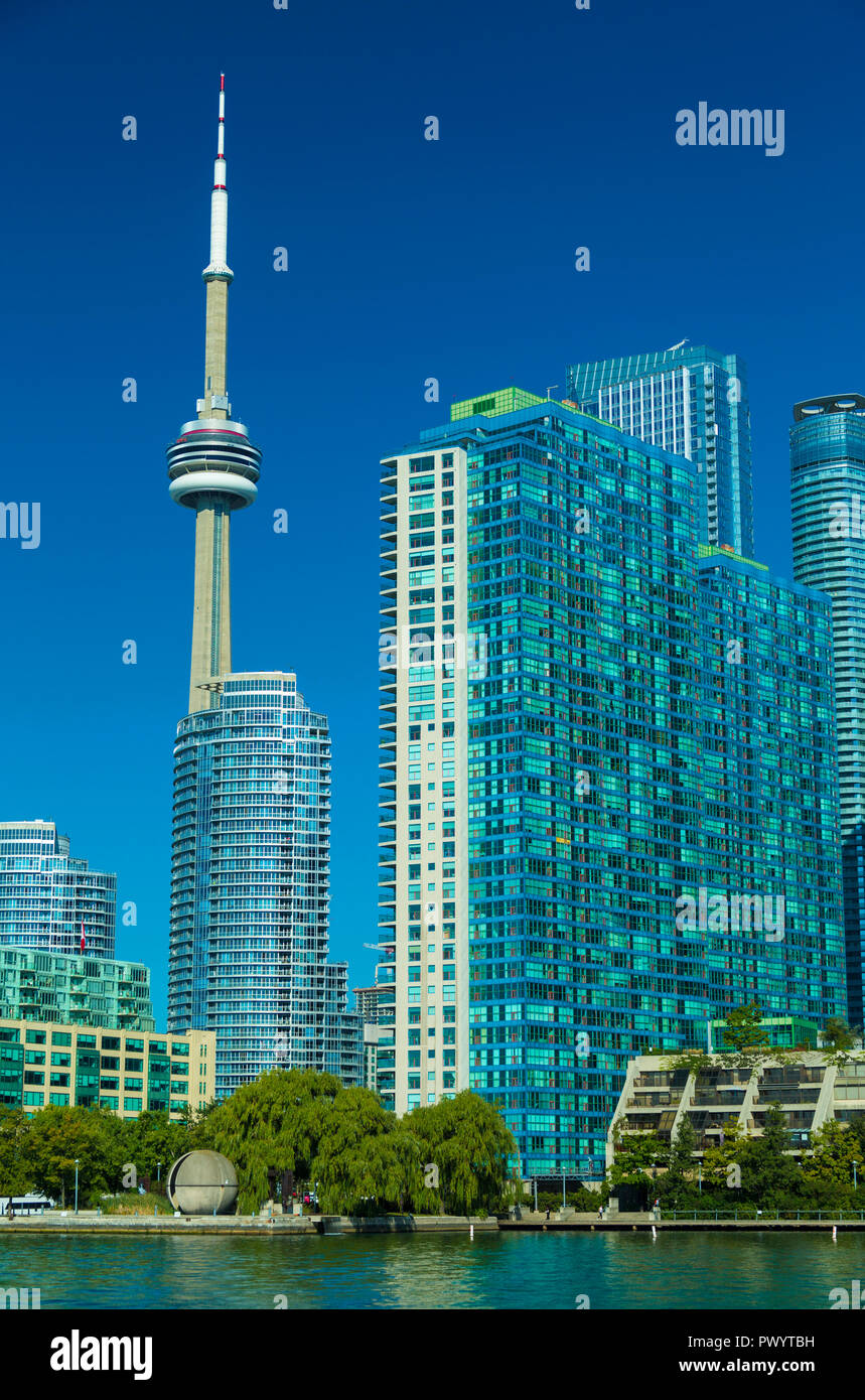 Cn tower condos toronto hi-res stock photography and images - Alamy