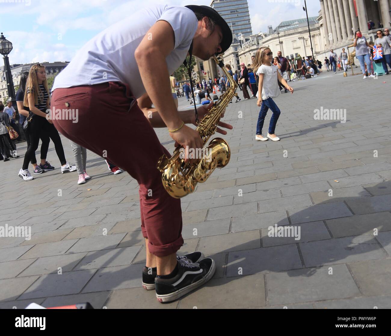 Jazz Busker playing Saxophone in front of the National Gallery ...