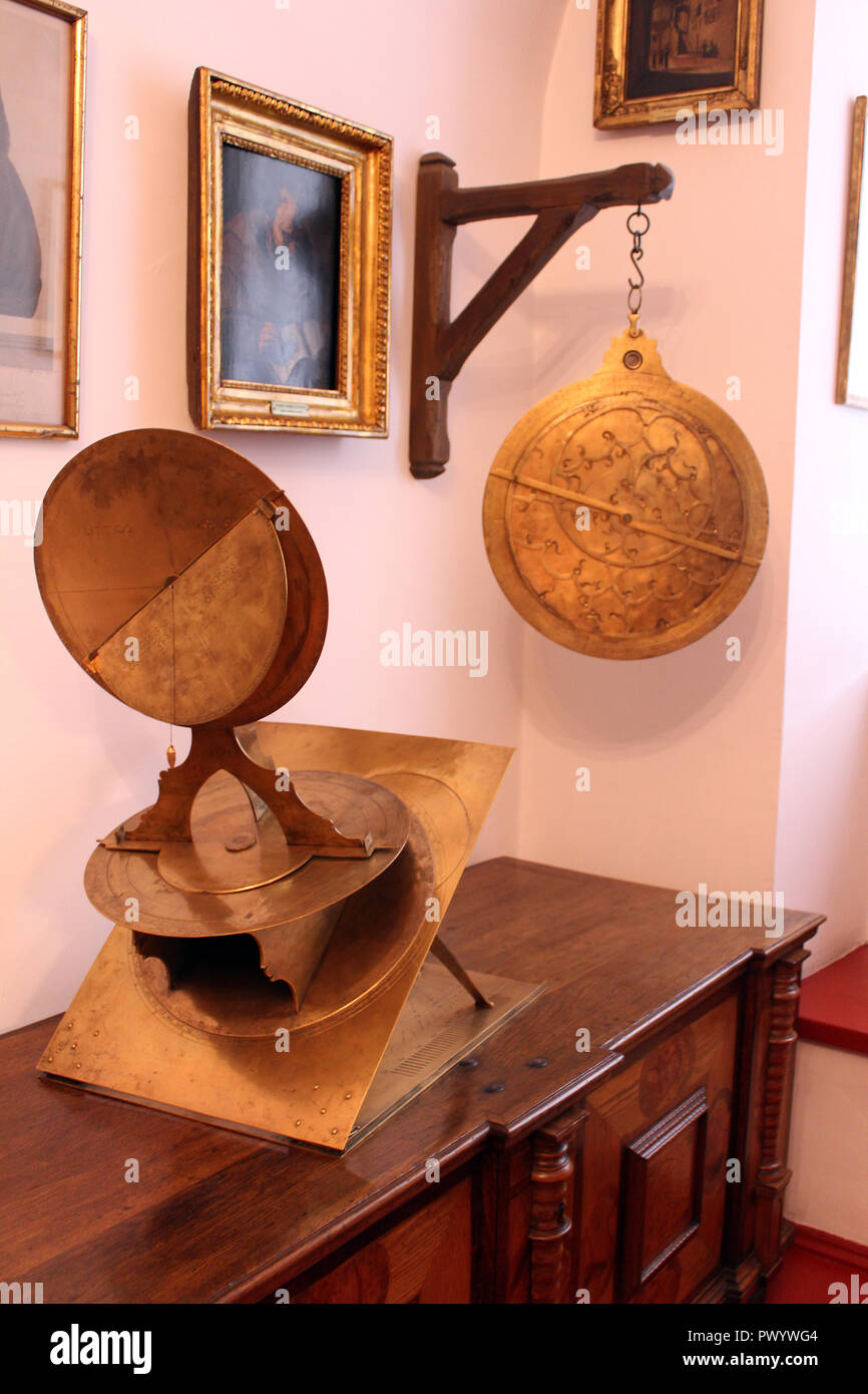 15th century astrolabe hi-res stock photography and images - Alamy