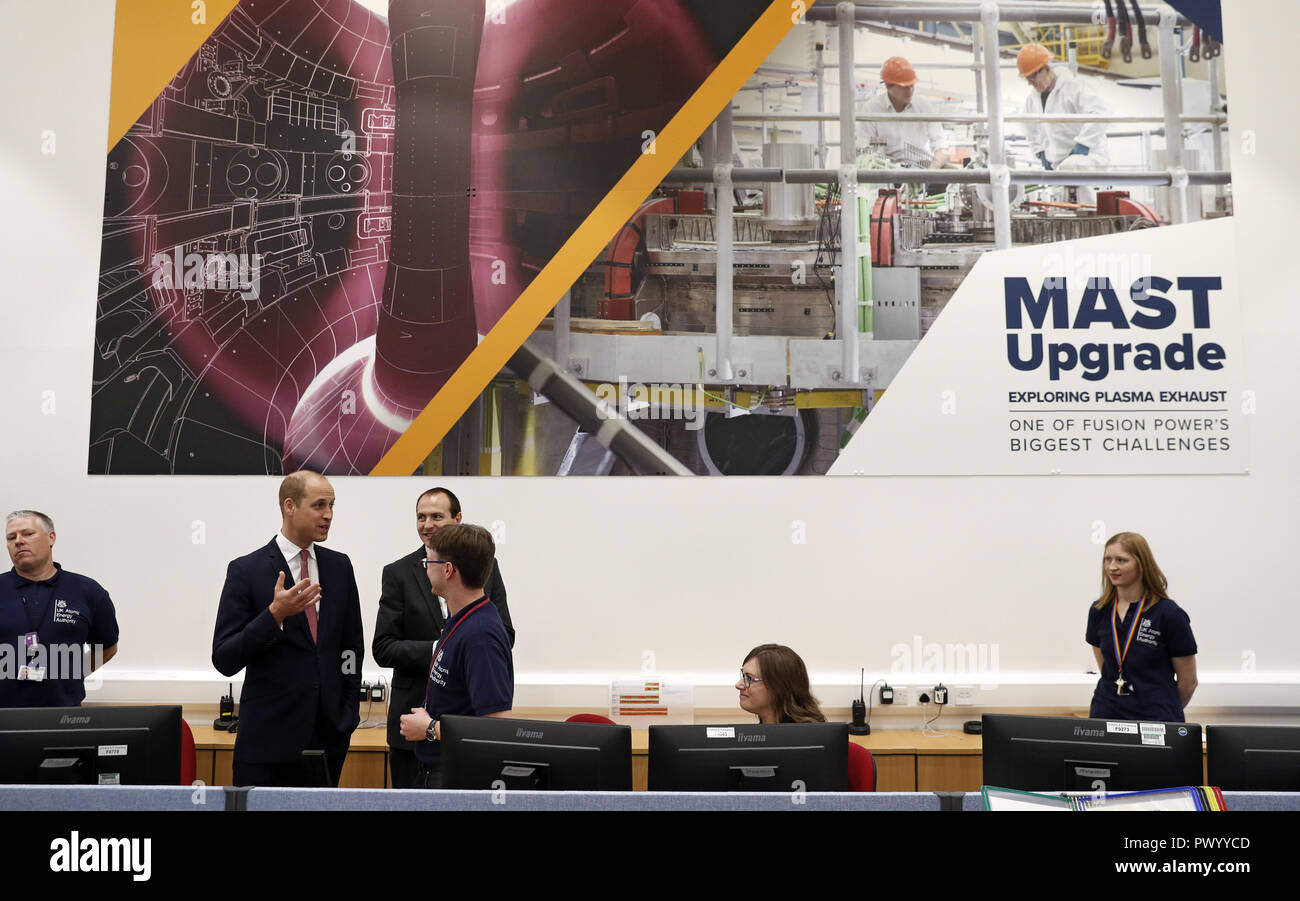 The Duke of Cambridge speaks with a control room scientist after ...