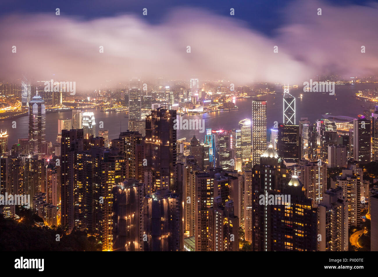 Victoria harbour skyline hi-res stock photography and images - Alamy