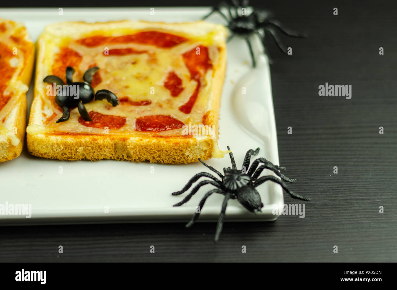Spider sandwich hi-res stock photography and images - Alamy