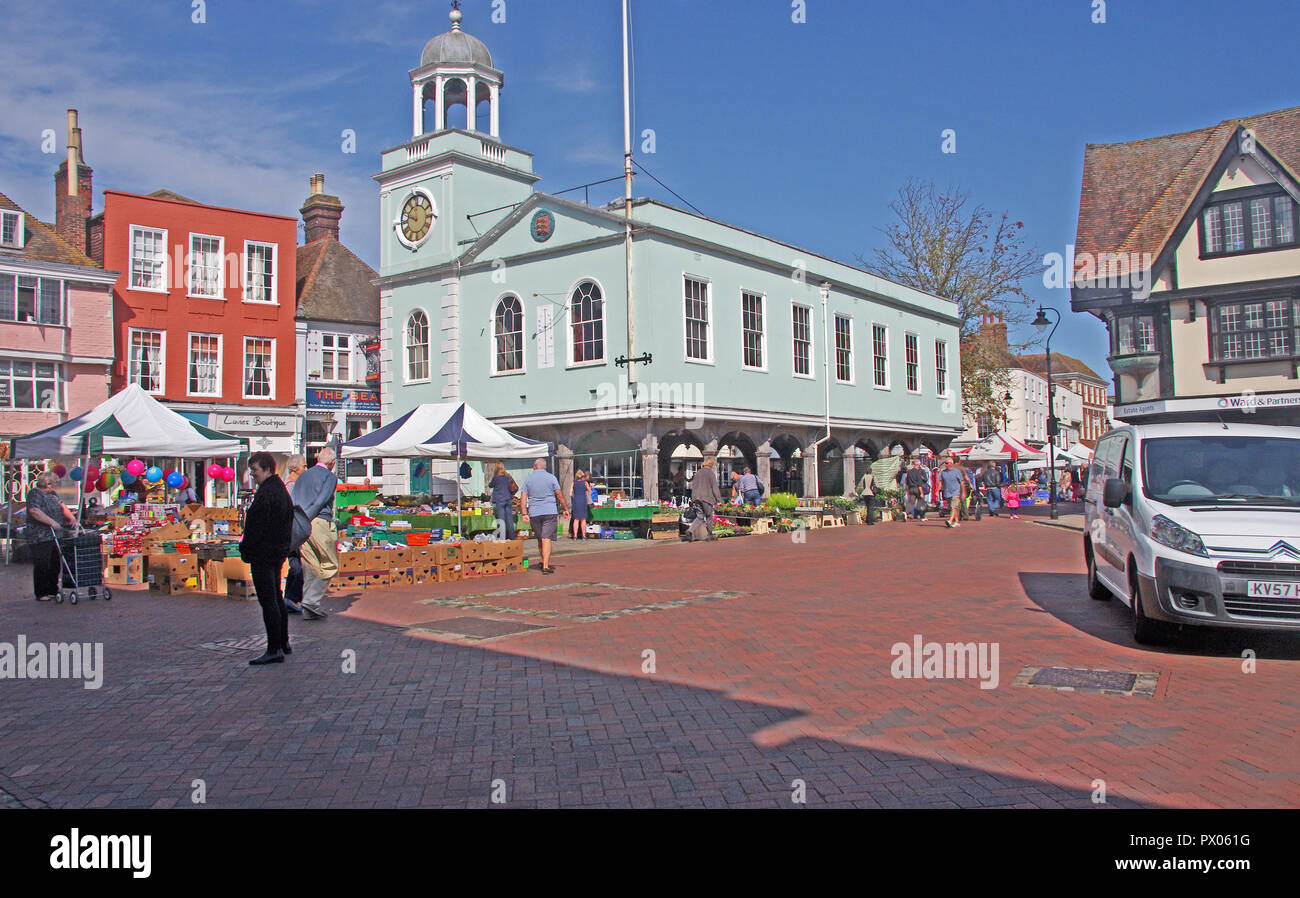 Market place faversham hi-res stock photography and images - Alamy