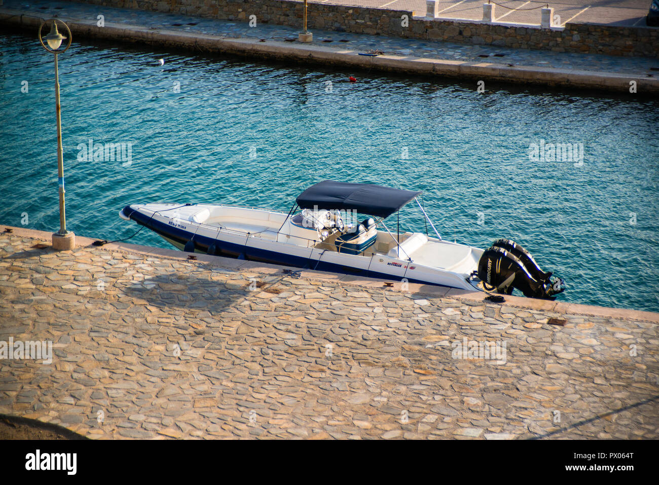 The Magic Colors of the Greek Sea, Summer Vacation in Greek Islands ...