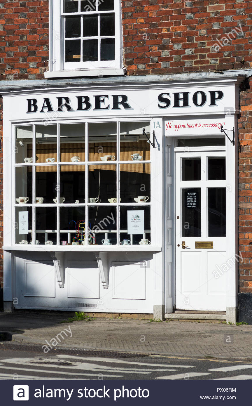 Barber Shop Window Stock Photos & Barber Shop Window Stock Images - Alamy