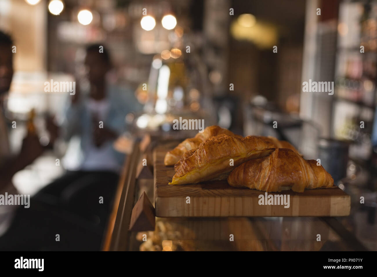 Cafe croissant hi-res stock photography and images - Alamy