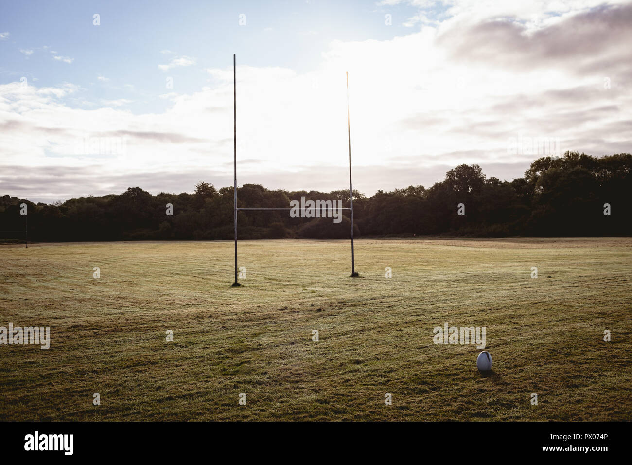 Rugby goal post hi-res stock photography and images - Alamy