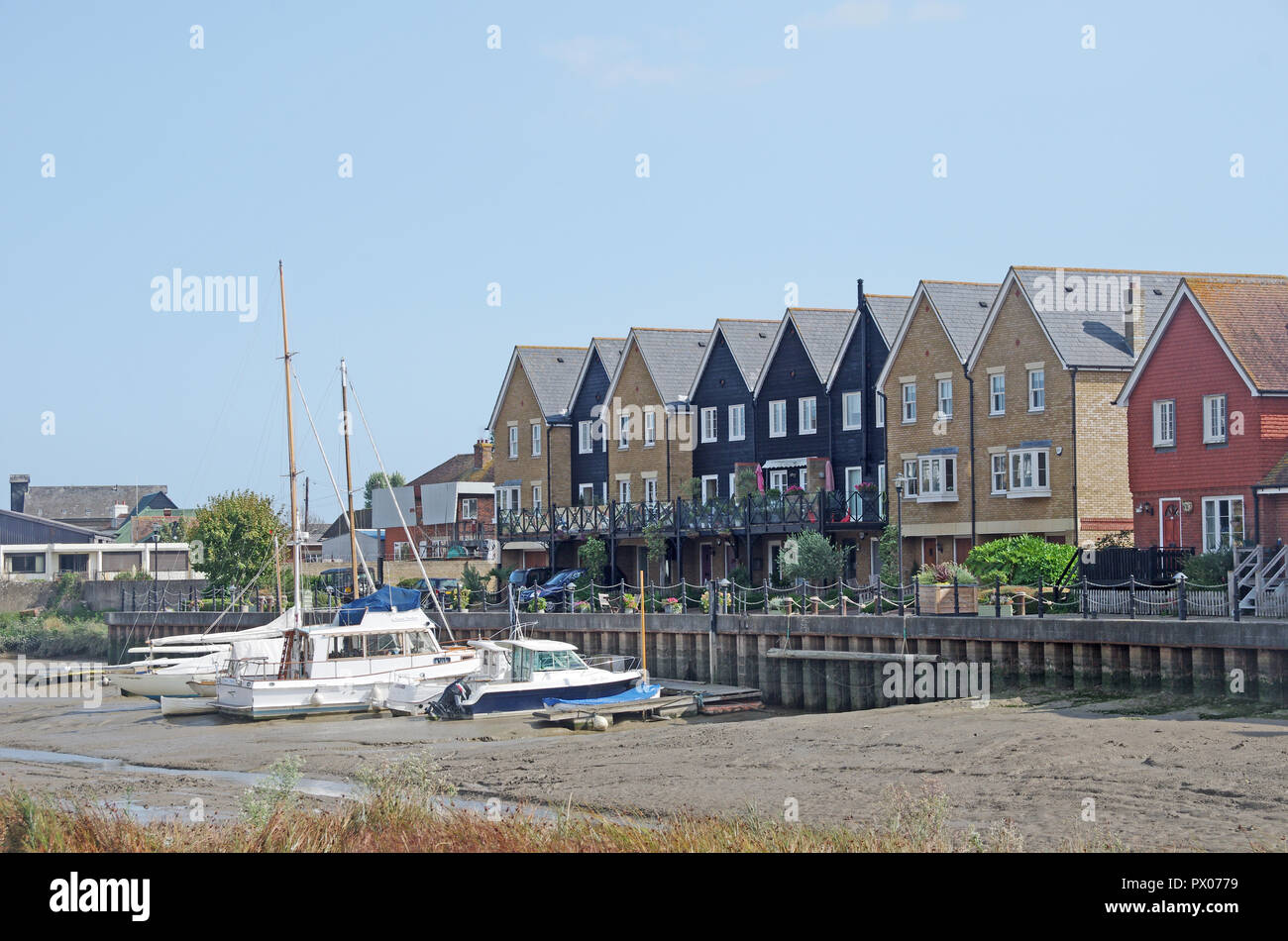 Faversham creek kent hi-res stock photography and images - Alamy