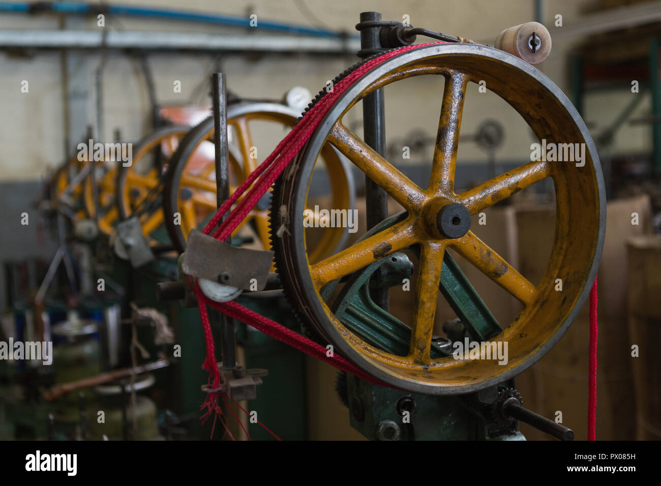 Rope making machine hi-res stock photography and images - Alamy