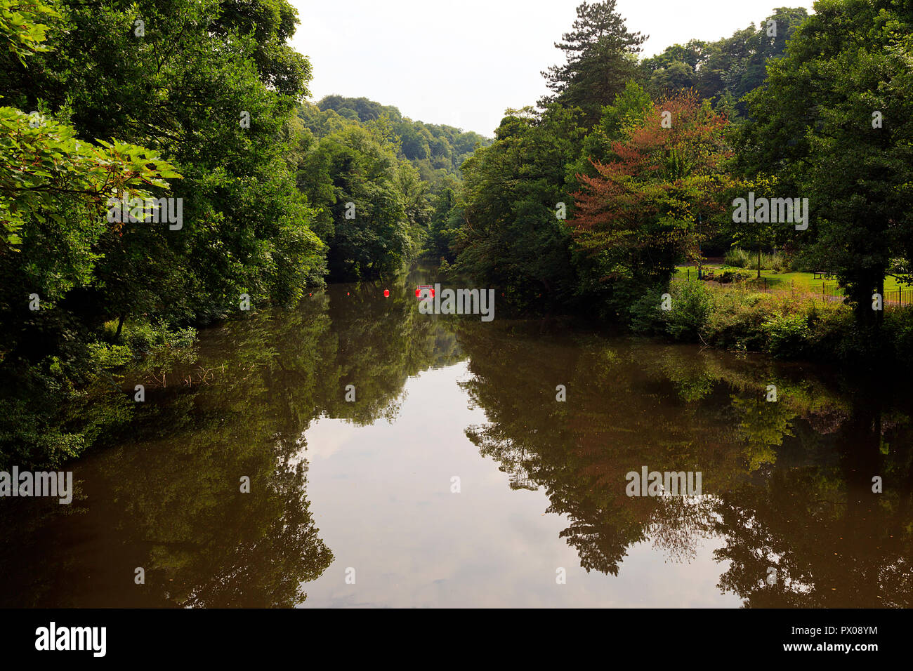River Derwent passing through Matlock Bath Derbyshire UK Stock Photo ...