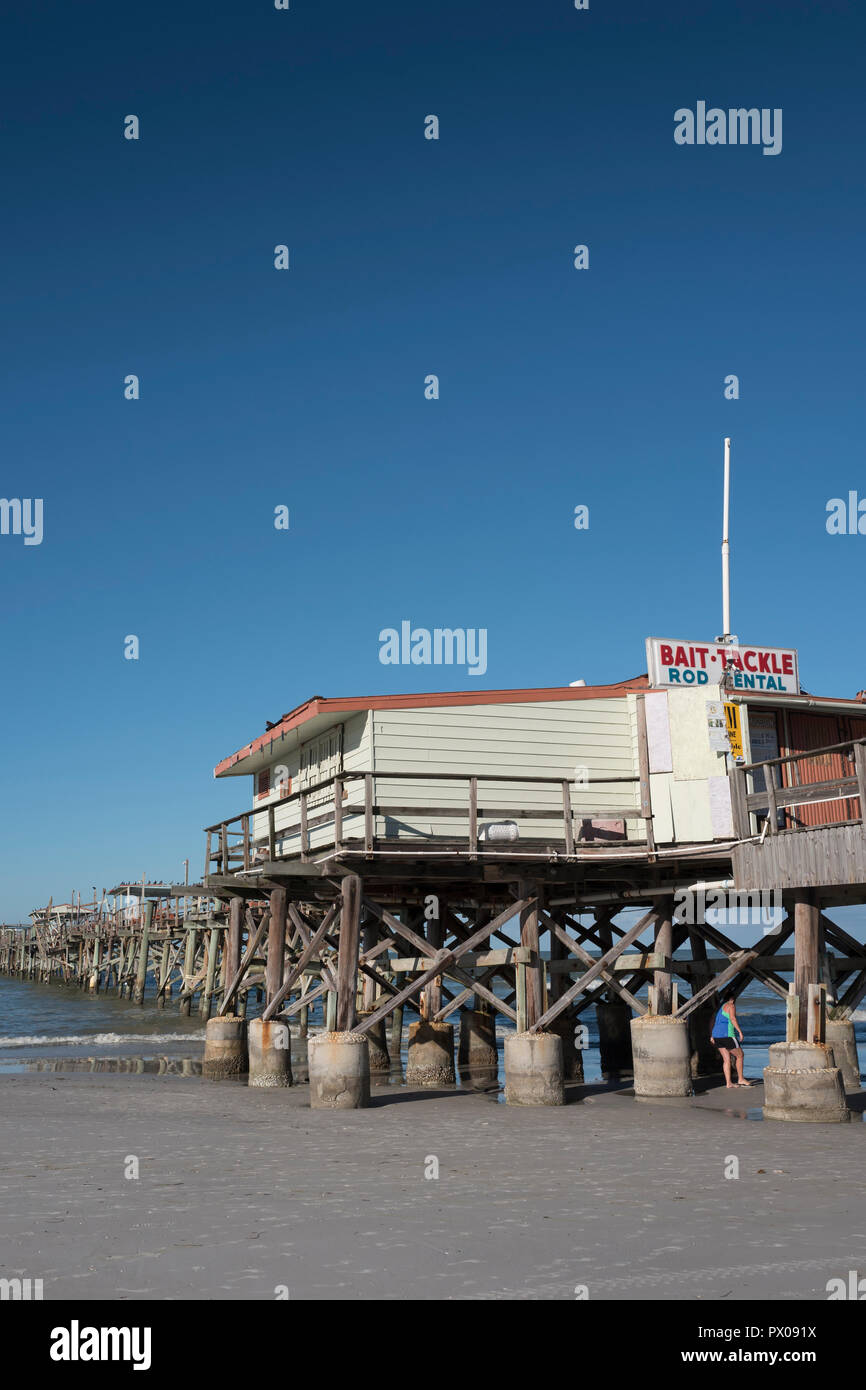 Redington Beach, Florida, USA, Thursday. 11th October, 2018, Closed ...