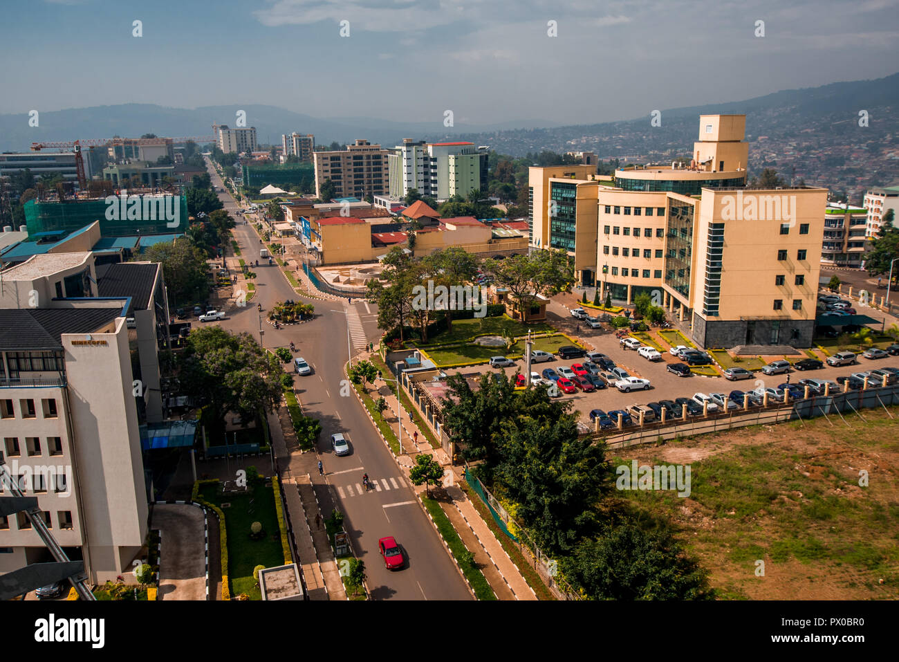 Downtown buildings and roads hi-res stock photography and images - Alamy