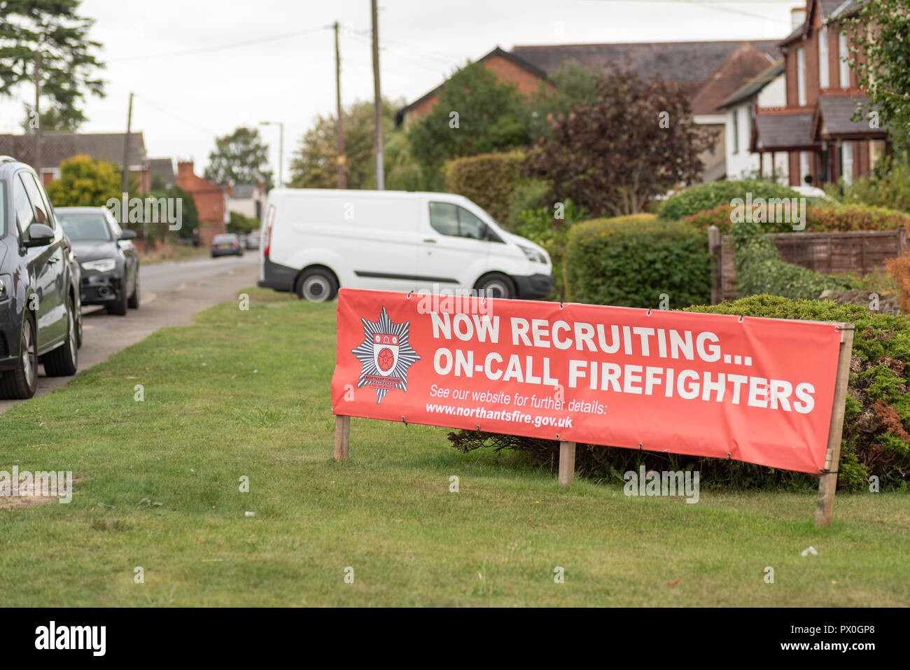 Uk fire service logo hi-res stock photography and images - Alamy