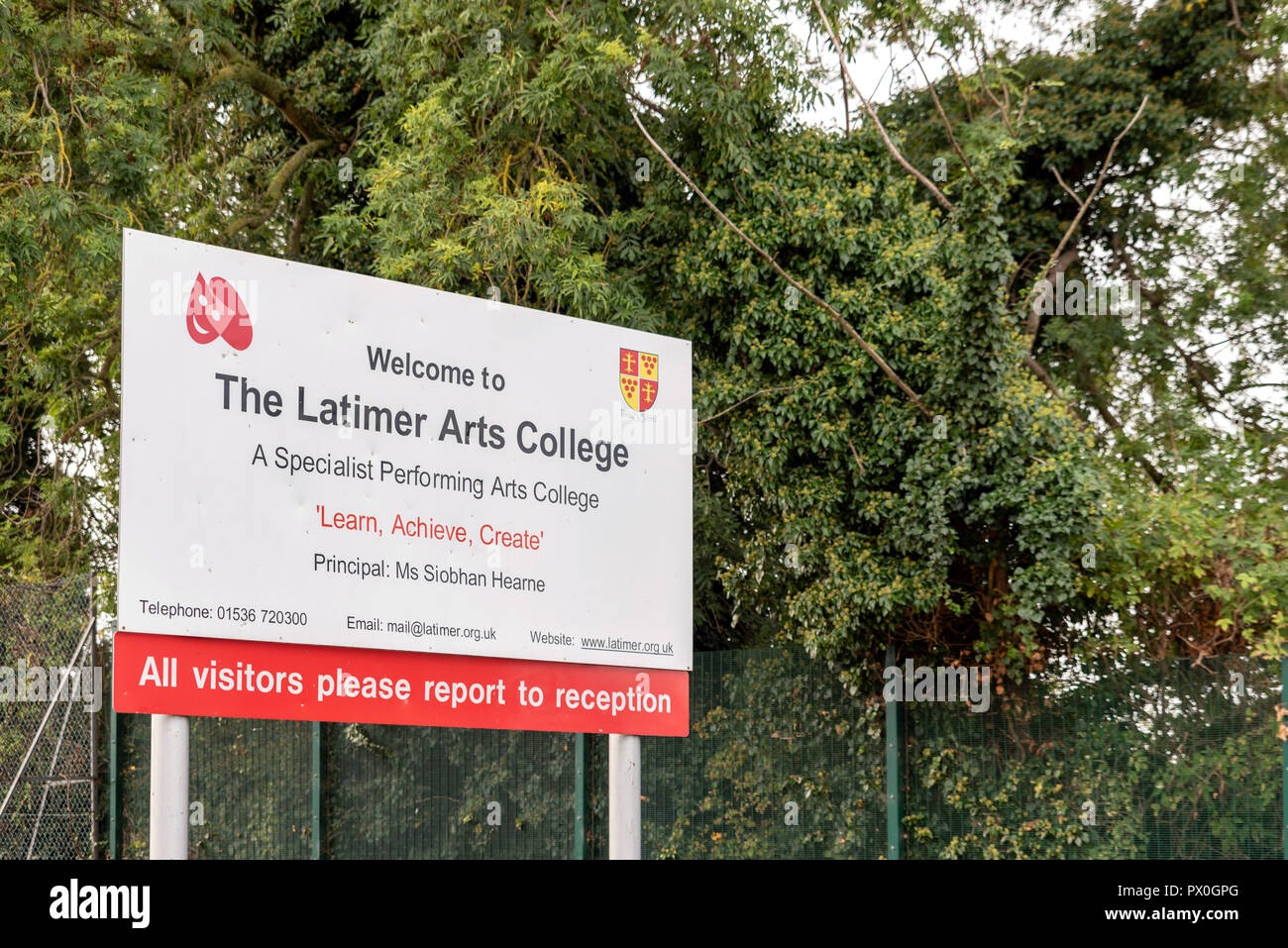 Latimer Arts College Logo 3G Pitch Schools Plus At The Latimer Arts