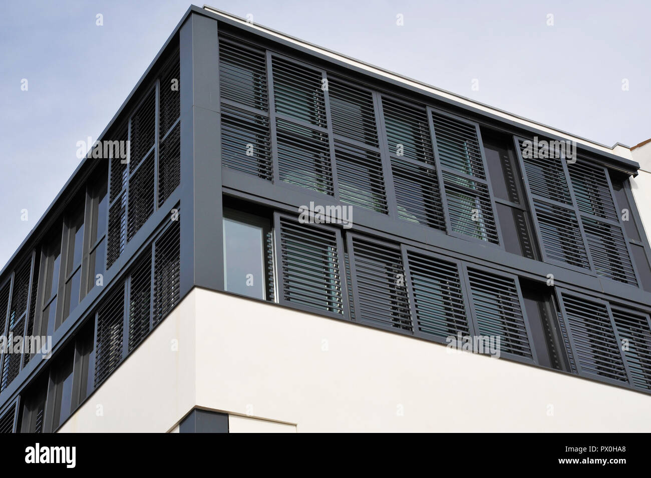 Facia facade hi-res stock photography and images - Alamy