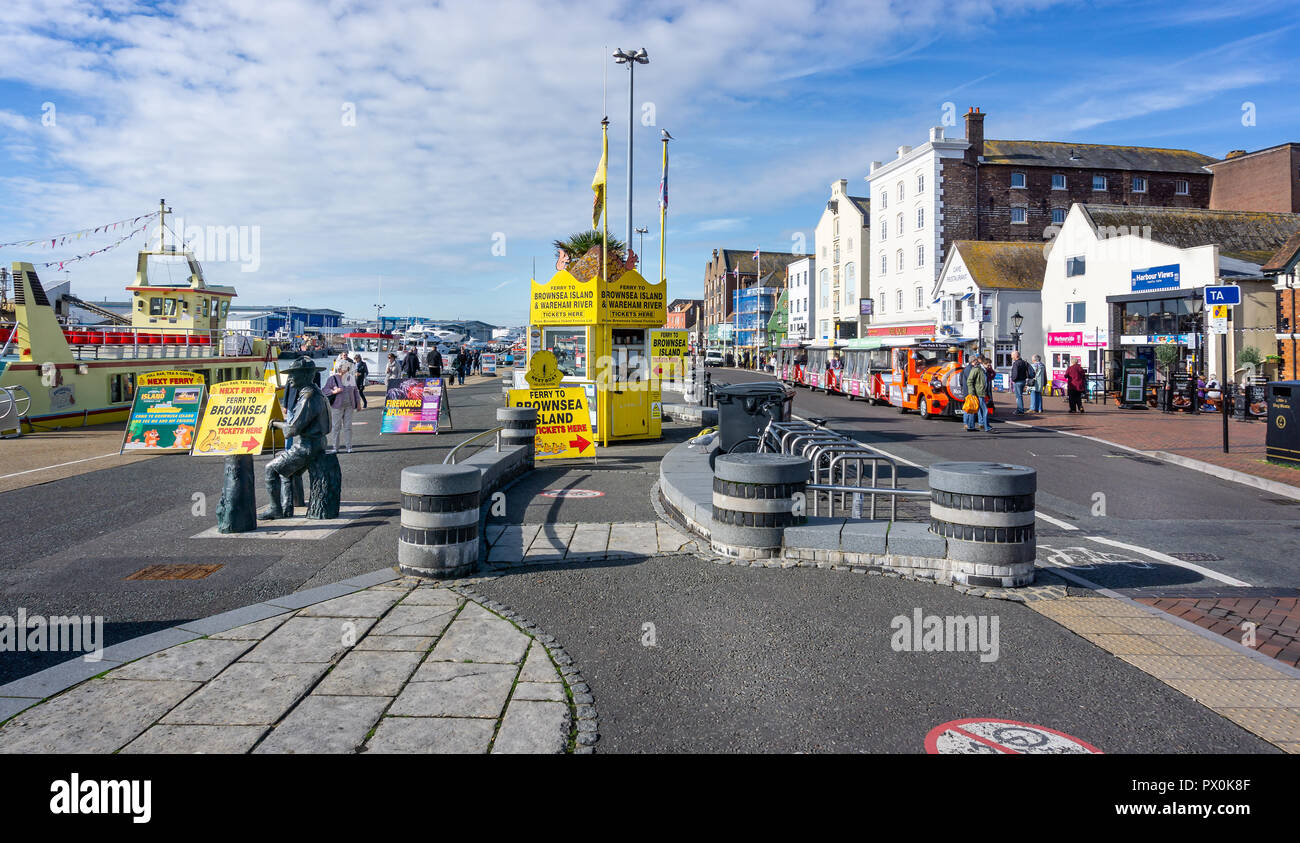 Poole quay hi-res stock photography and images - Alamy