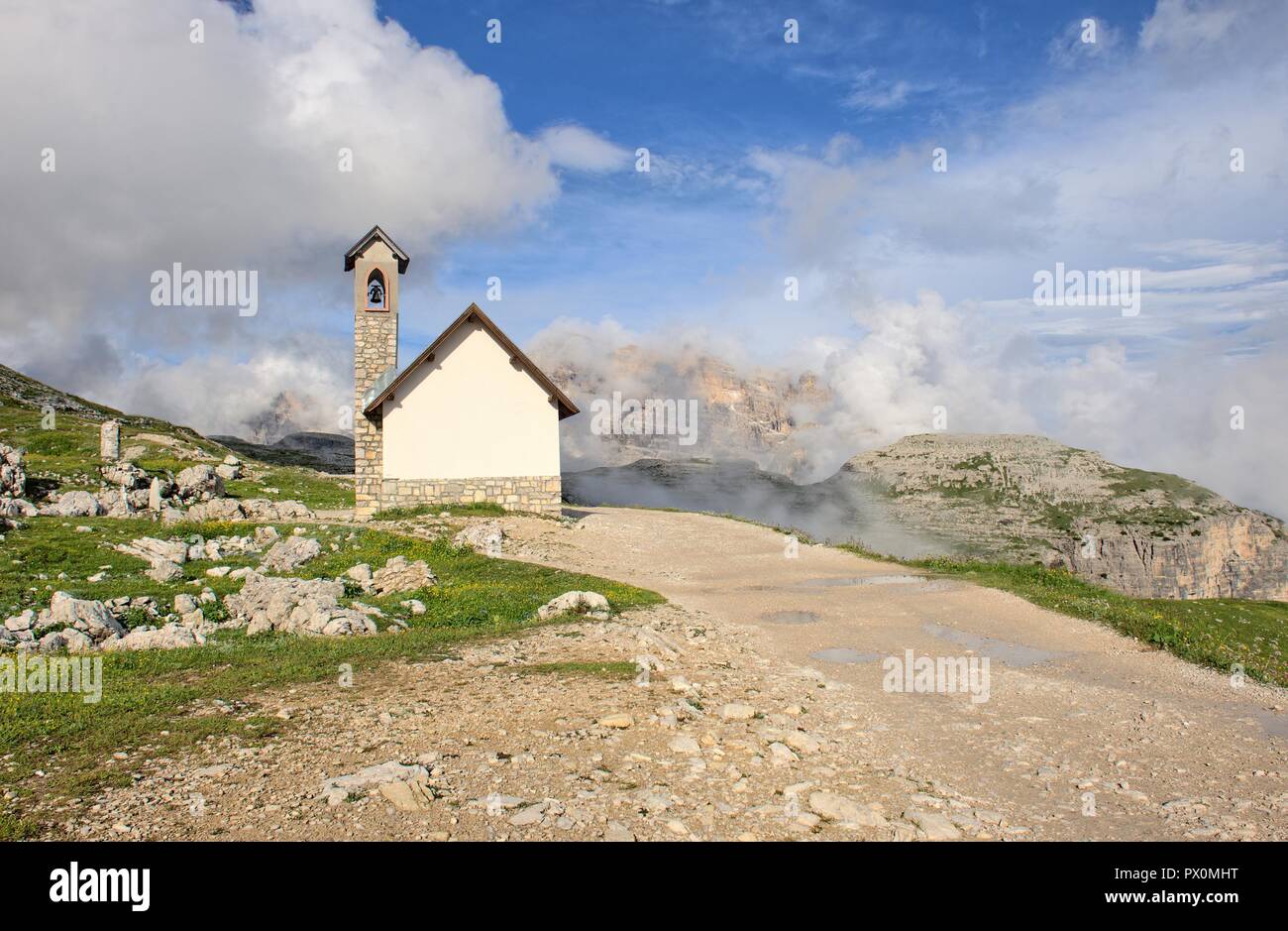 Italian alps landscape hi-res stock photography and images - Alamy