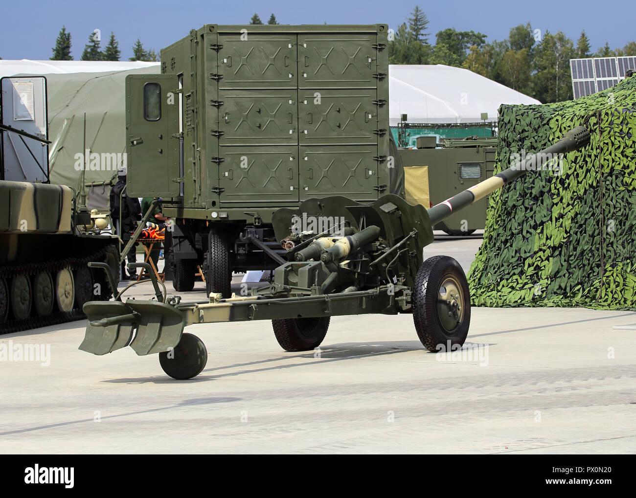 Towed anti-tank gun on the carriage Stock Photo - Alamy