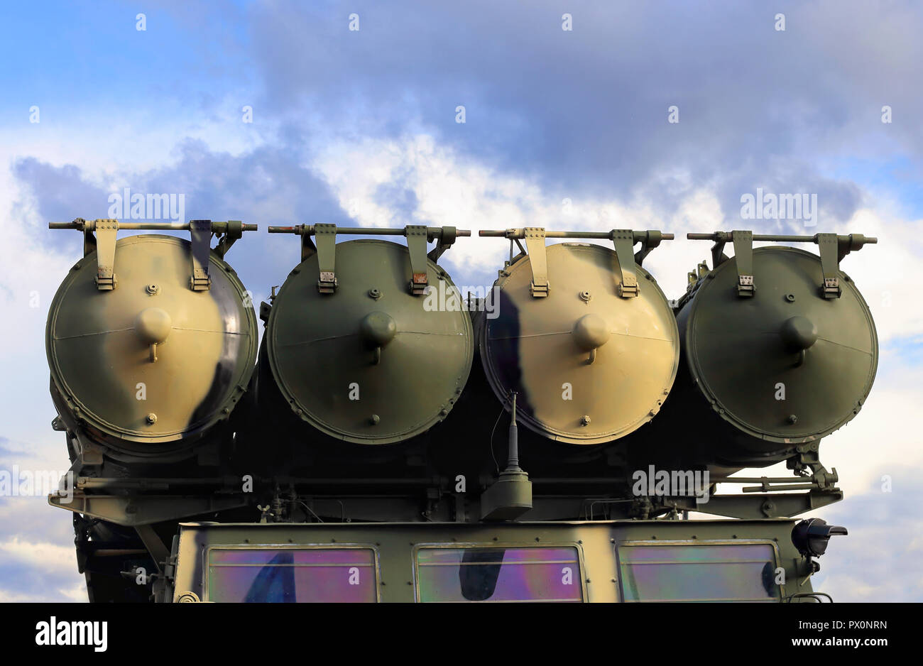 Anti aircraft gun missile system hi-res stock photography and images ...