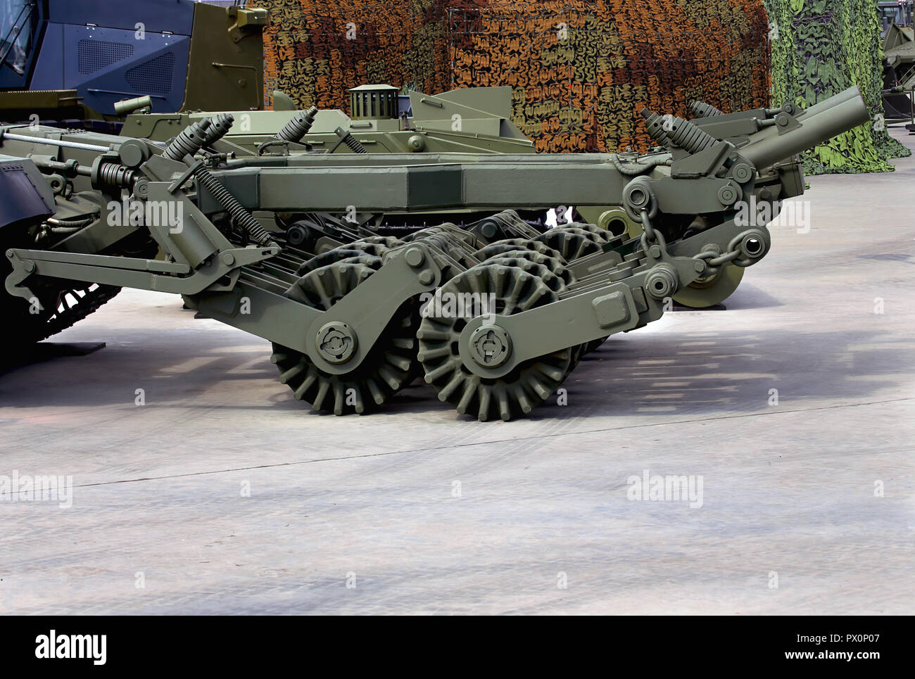 Mine sweeper hi-res stock photography and images - Alamy