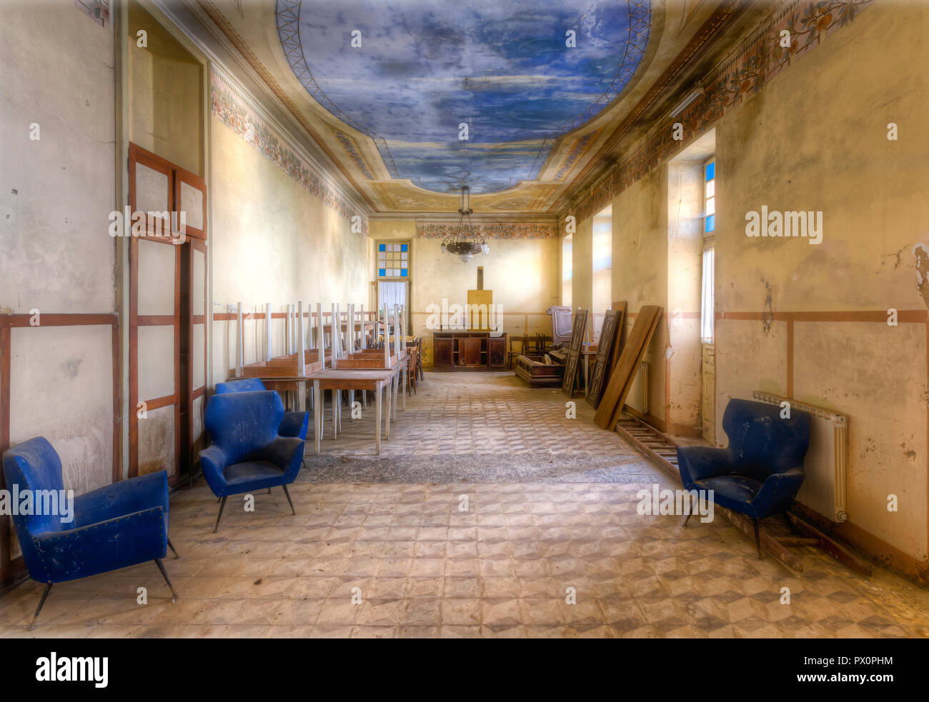 Bad view in a hotel room hi-res stock photography and images - Alamy