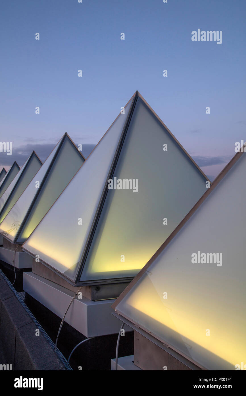 The roof of the newly refurbished Hayward Gallery, a world-renowned ...