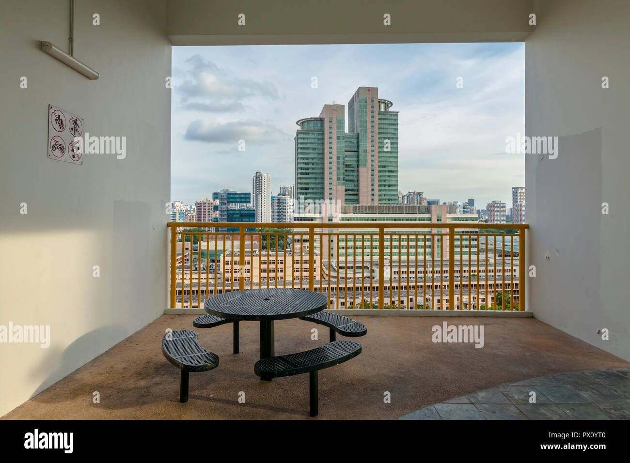 Toa Payoh HDB Hub Commercial Complex Stock Photo - Alamy