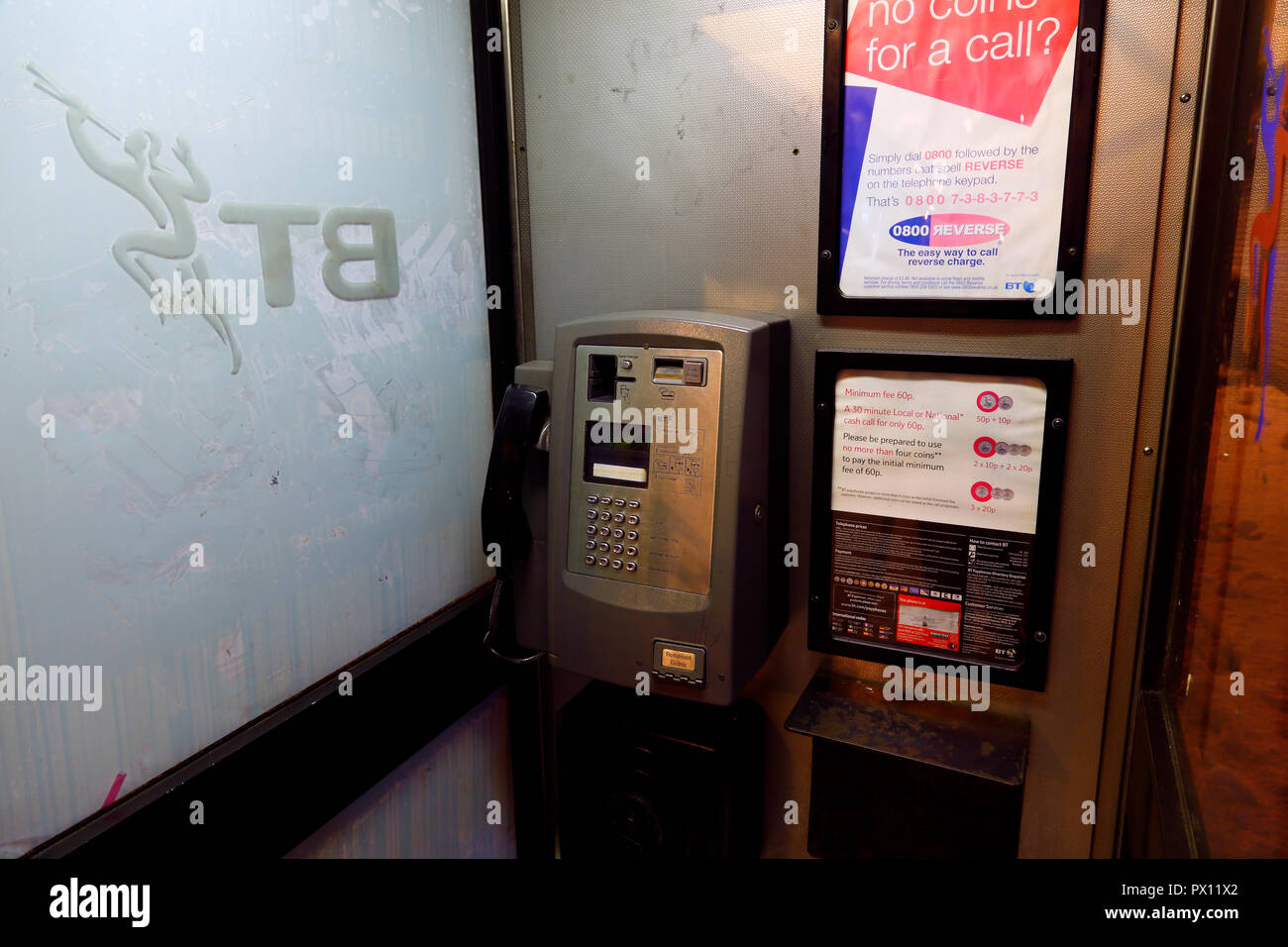 Bt payphone hi-res stock photography and images - Alamy
