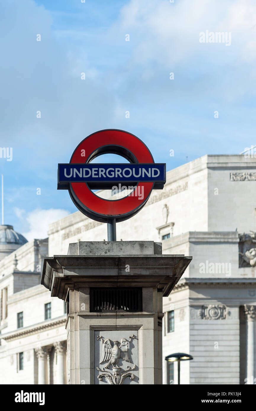 London Underground sign at Bank station, London Stock Photo - Alamy