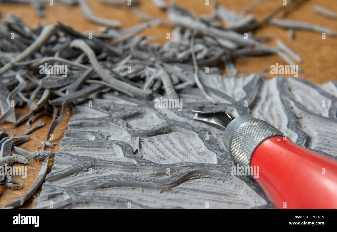 Lino cutter hi-res stock photography and images - Alamy