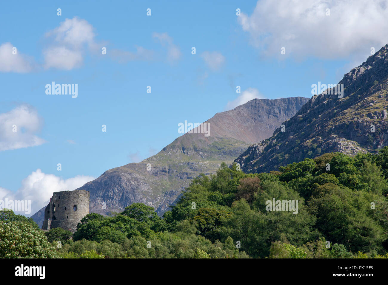 Dolbadarn Castle, Llanberis Stock Photo - Alamy