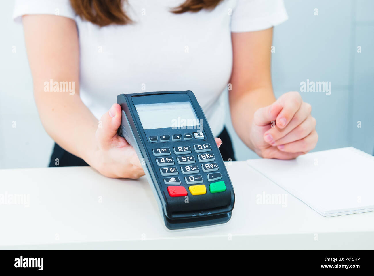 Paypass hi-res stock photography and images - Alamy