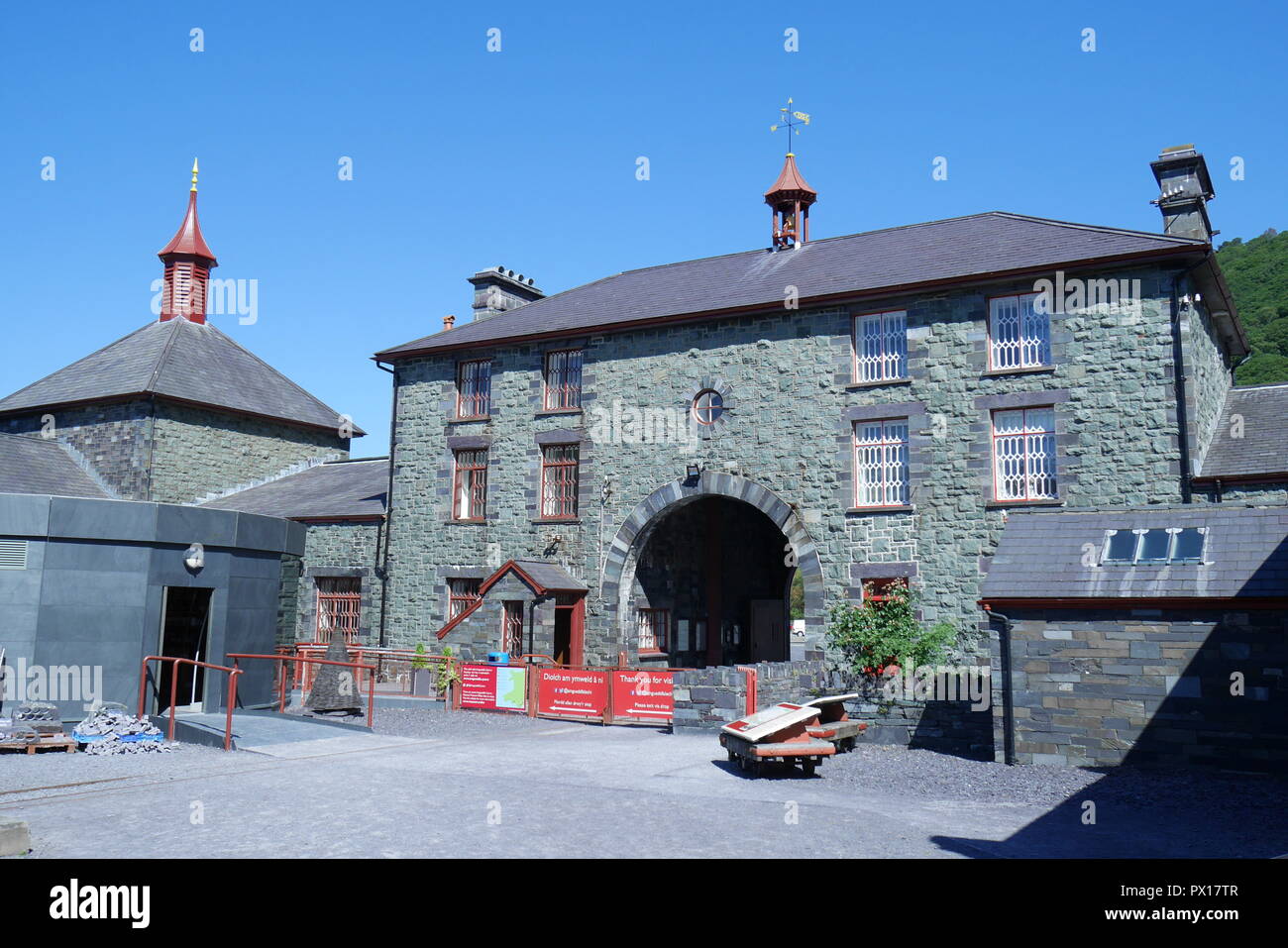 National slate museum hi-res stock photography and images - Alamy