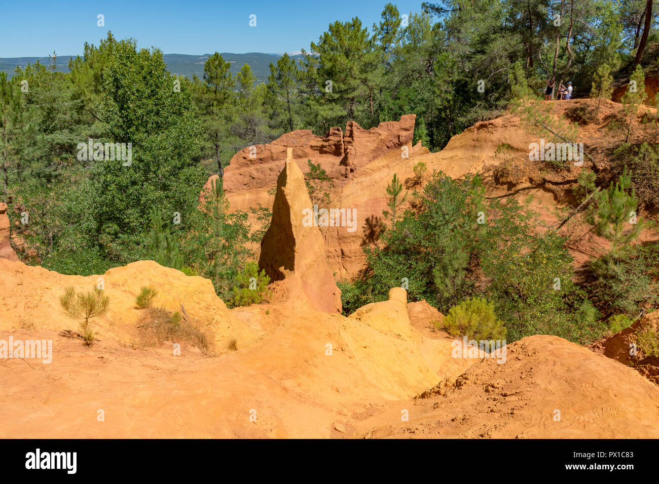 Luberon national park hi-res stock photography and images - Alamy