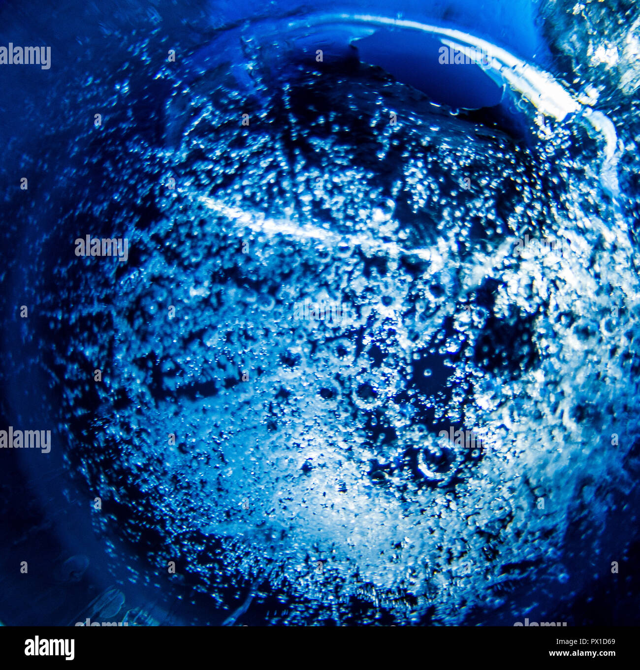 Frosty Bubbles, The Unseen World of a Cool Drink Stock Photo - Alamy