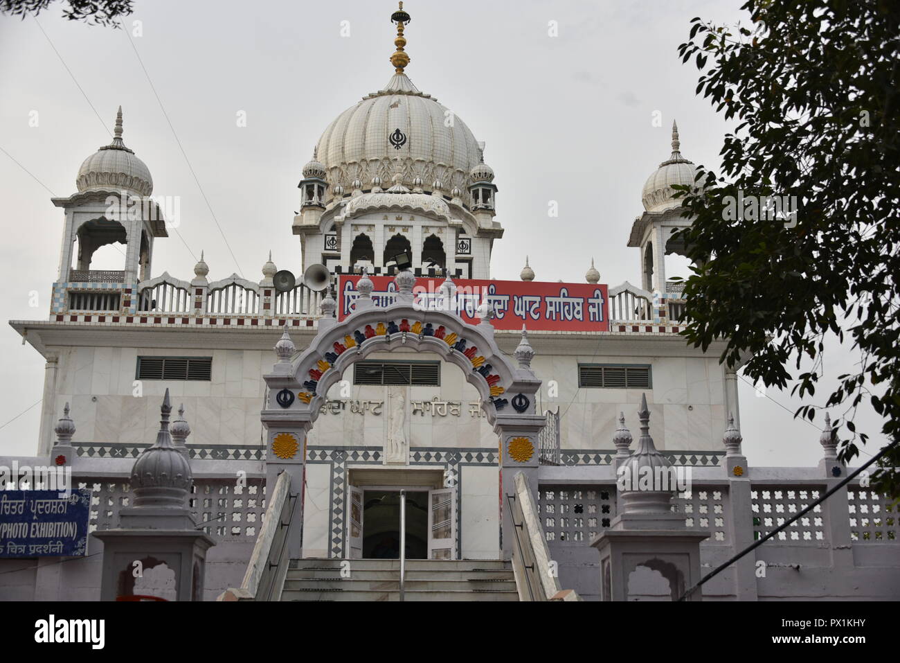 Nanded temple hi-res stock photography and images - Alamy