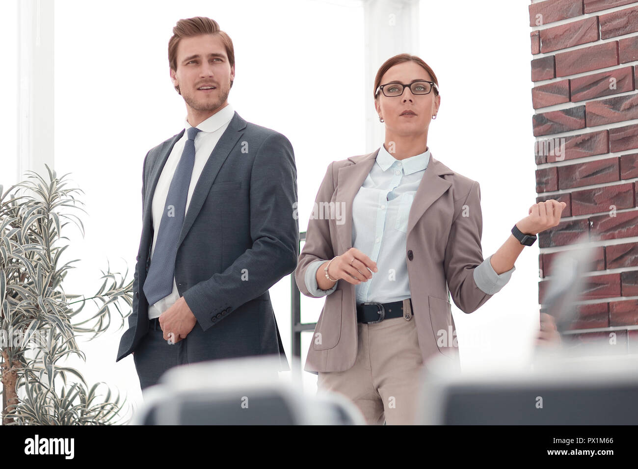 HR Manager is talking to the new employee Stock Photo - Alamy