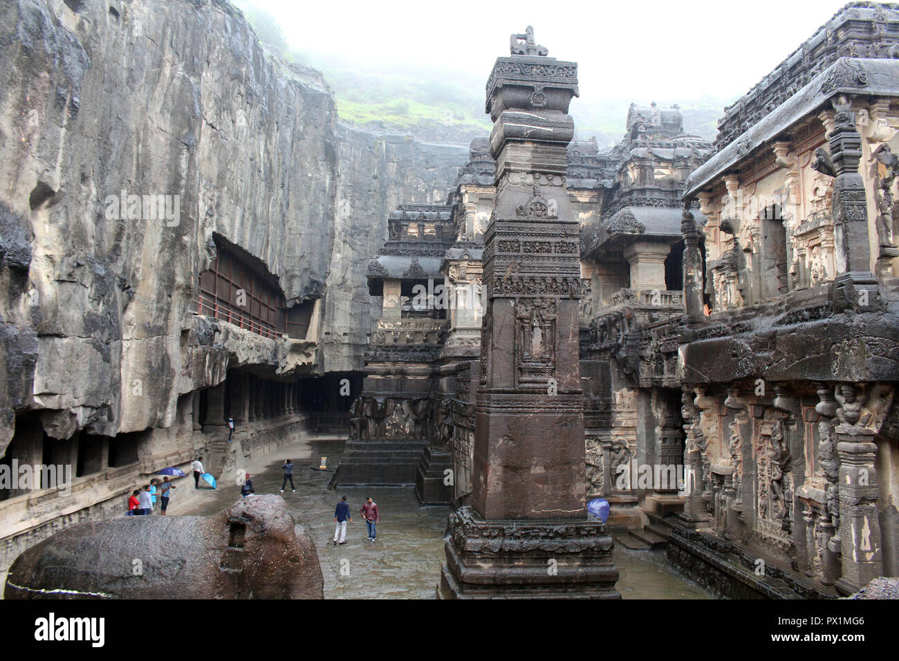 The unbeliavable details of Kailasa Temple of Ellora caves, the rock ...