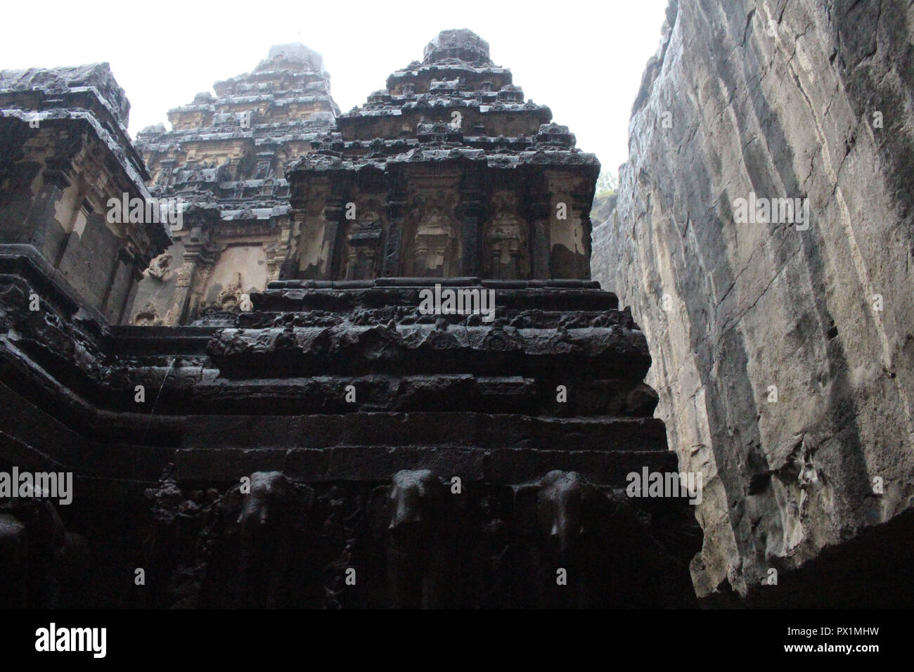The unbeliavable details of Kailasa Temple of Ellora caves, the rock ...