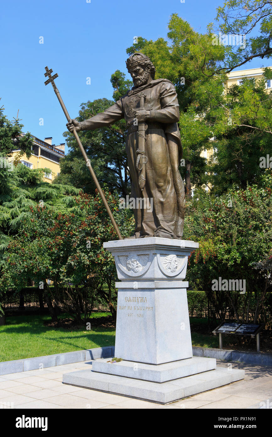 Statue of Emperor Samuel of Bulgaria (reign 997-1014) in Sofia ...