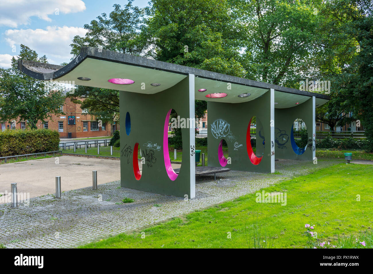 Shelter at the entrance to Hulme Park, Manchester, UK Stock Photo - Alamy